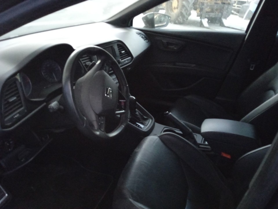 5F0827565C TAILGATE BACK DOOR HANDLE / 1076682 FOR SEAT LEON CUPRA 5FB ...