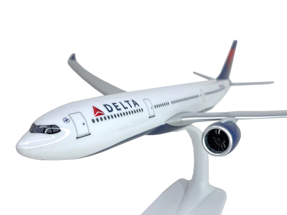 Flight Miniatures Delta (07-Cur) A330-900 Neo 1:200 Scale Model ...