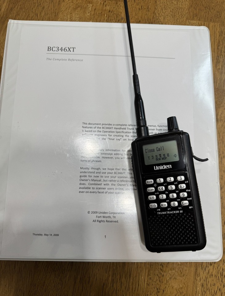 Uniden BC346XT TrunkTracker III Handheld Scanner with Manual & Charger ...