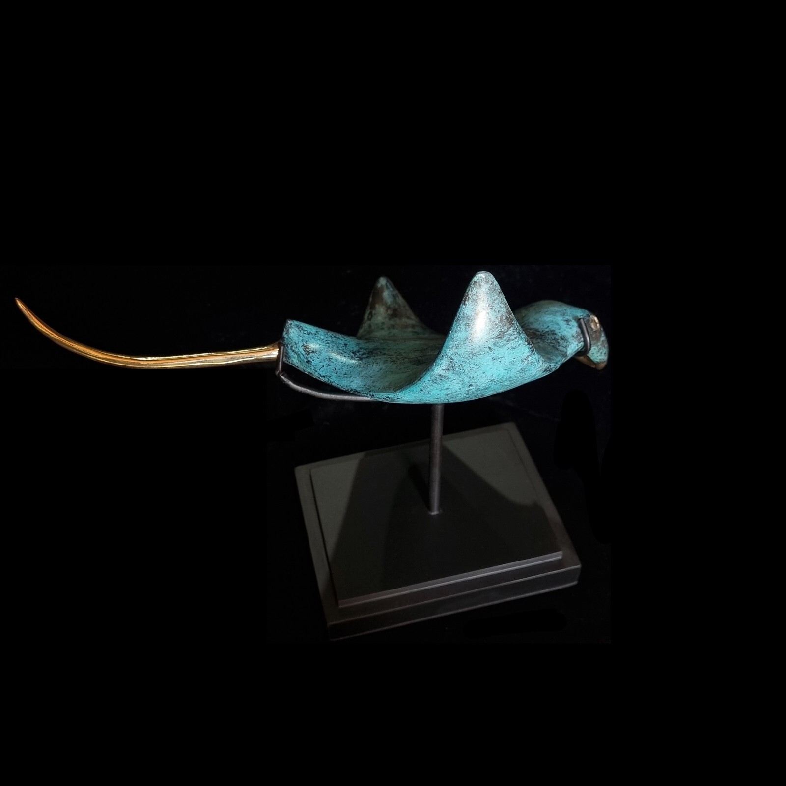 Magic Blue Stingray Bronze Sculpture 11" Manta Ray Art Decor Christmas ...