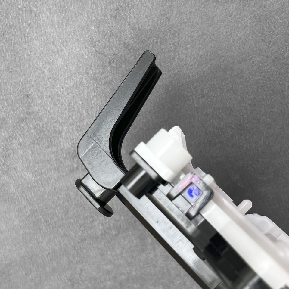 77030-0E030 Fuel Filler Door Lock Actuator for Toyota Highlander 2014 ...