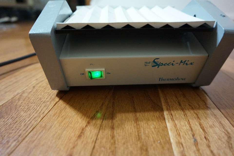 Thermolyne nutator speci-mix shaker microplate mixer plate plates lab ...