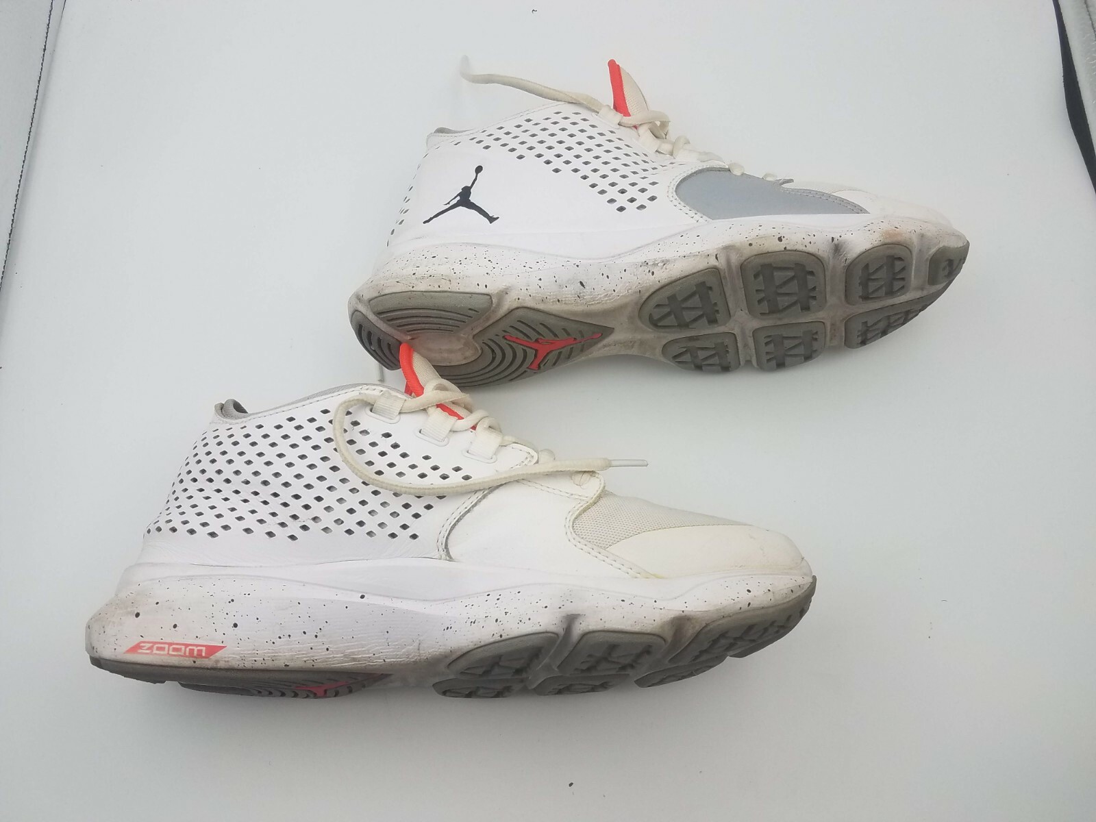 Men's Nike Jordan FLOW Basketball Shoe WHITE GREY Si… - Gem