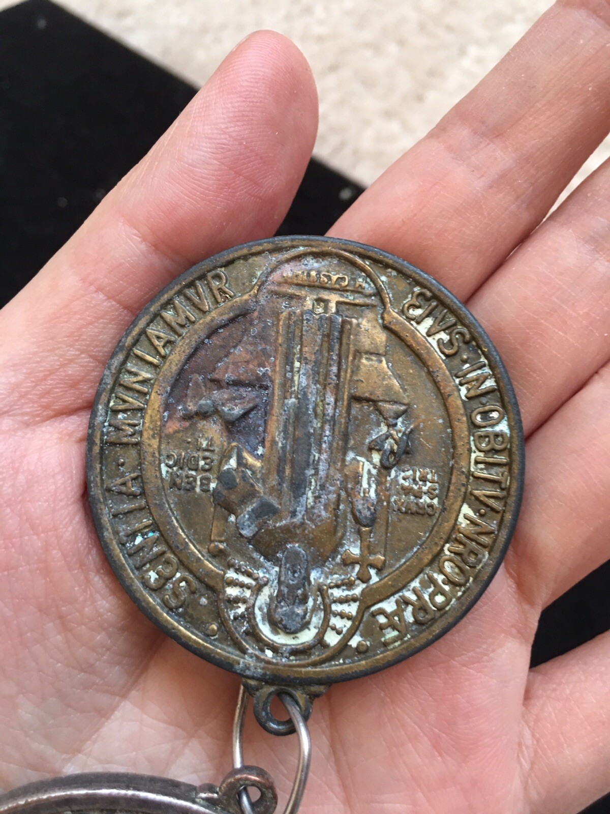 Lot EIVS IN OBITV NRO PRA SENTIA MVNIAMVR - ST BENEDICT Religious ...