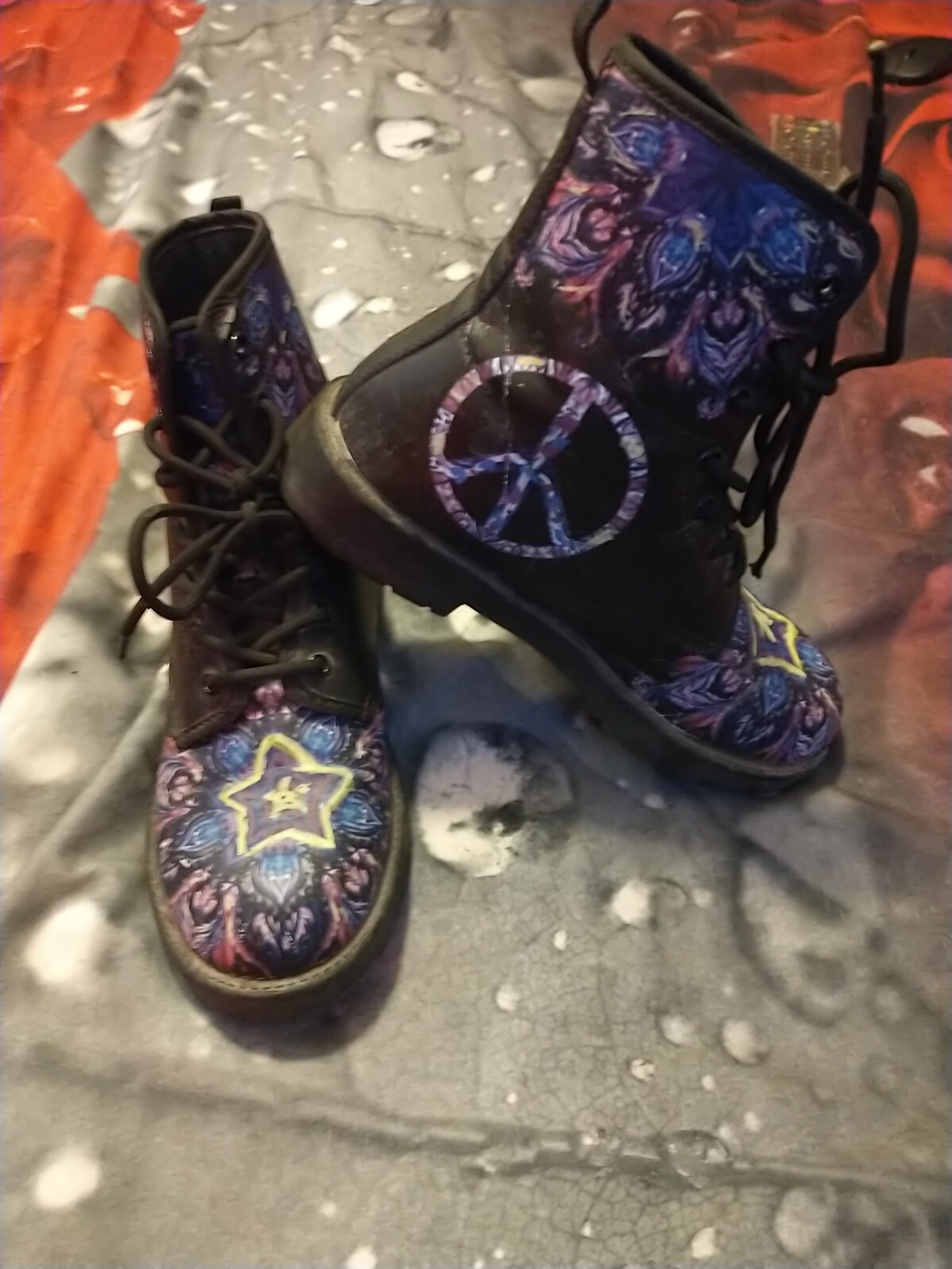Women's Street Art Floral Peace Sign Leather Combat B… - Gem
