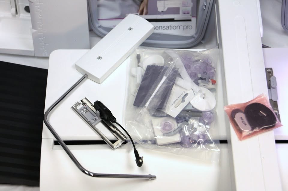 Pfaff Creative Sensation PRO IDT Quilting Sewing Embroidery Machine | eBay