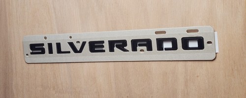 GM Chevrolet Silverado 2021-2025 2 Piece Fender Emblem SILVERADO Black ...