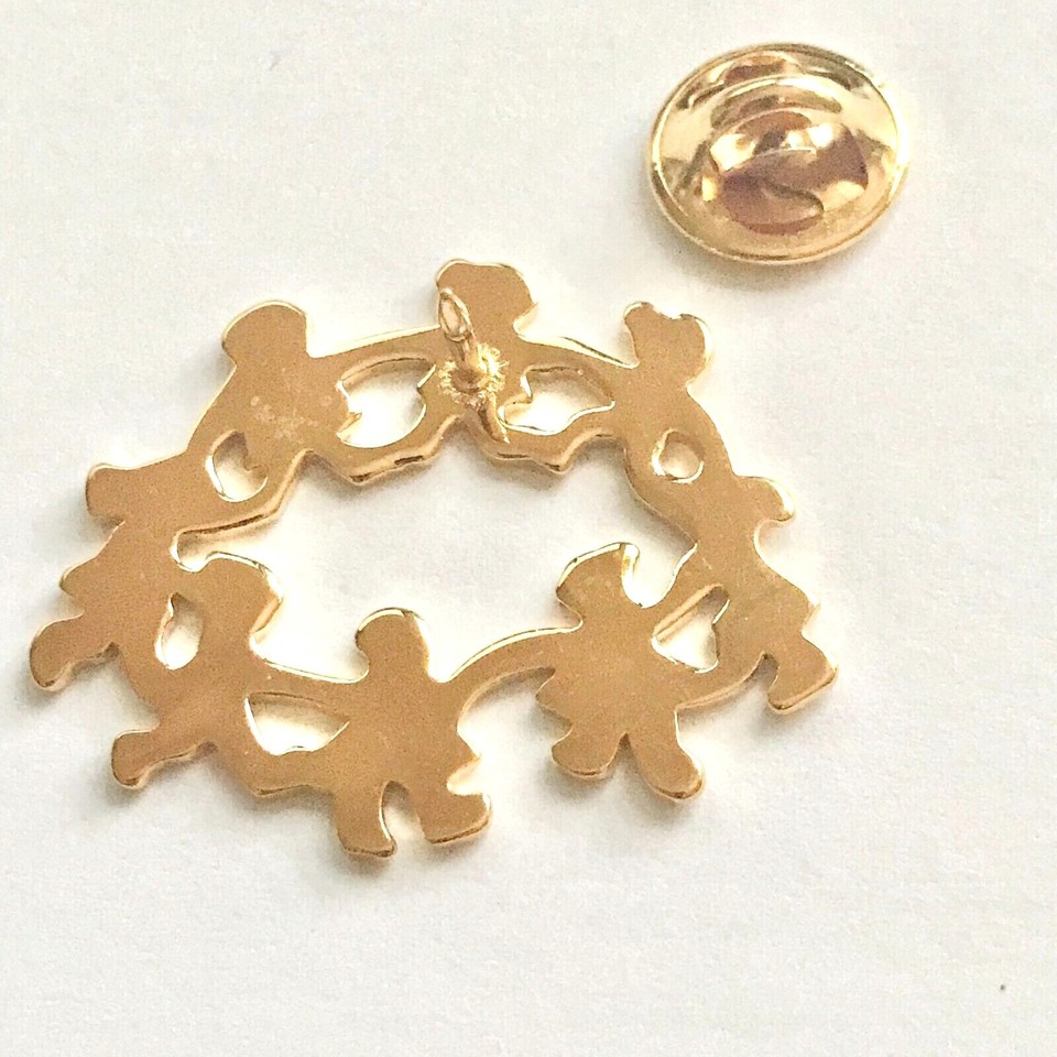 Vintage Give the Kids the World Lapel Circle Pin Children Holding Hands ...