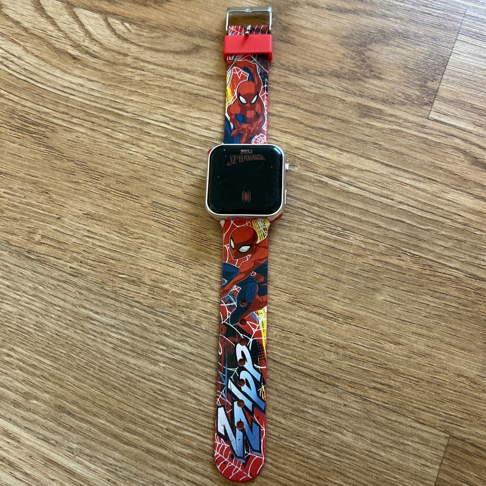 Marvel Spider-Man Kid's LED watch cool Spider-Man Band "Here comes ...
