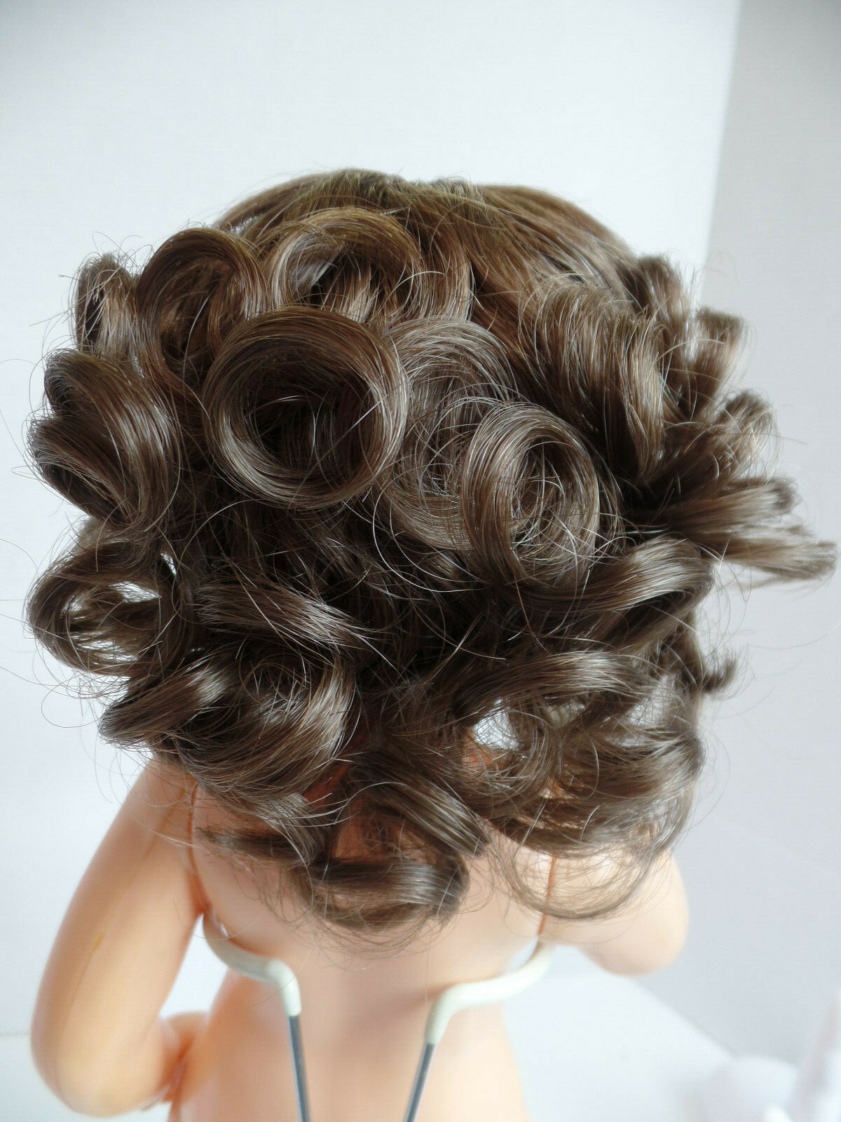 NEW WIG FOR TERRI LEE WIG LIGHT BROWN CURLY ALL OVER | eBay