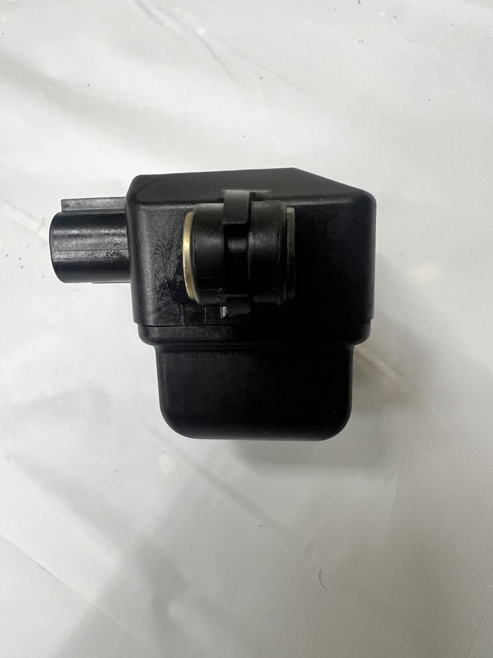 03-04 Kawasaki ZX6R 636 Tip Over Bank Angle Sensor | eBay