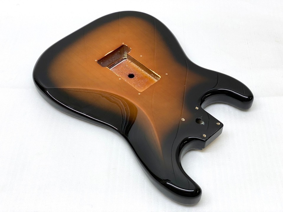 HAIRLINE CRACK Fender Squier Strat Tremolo Body Stratocaster Electric ...