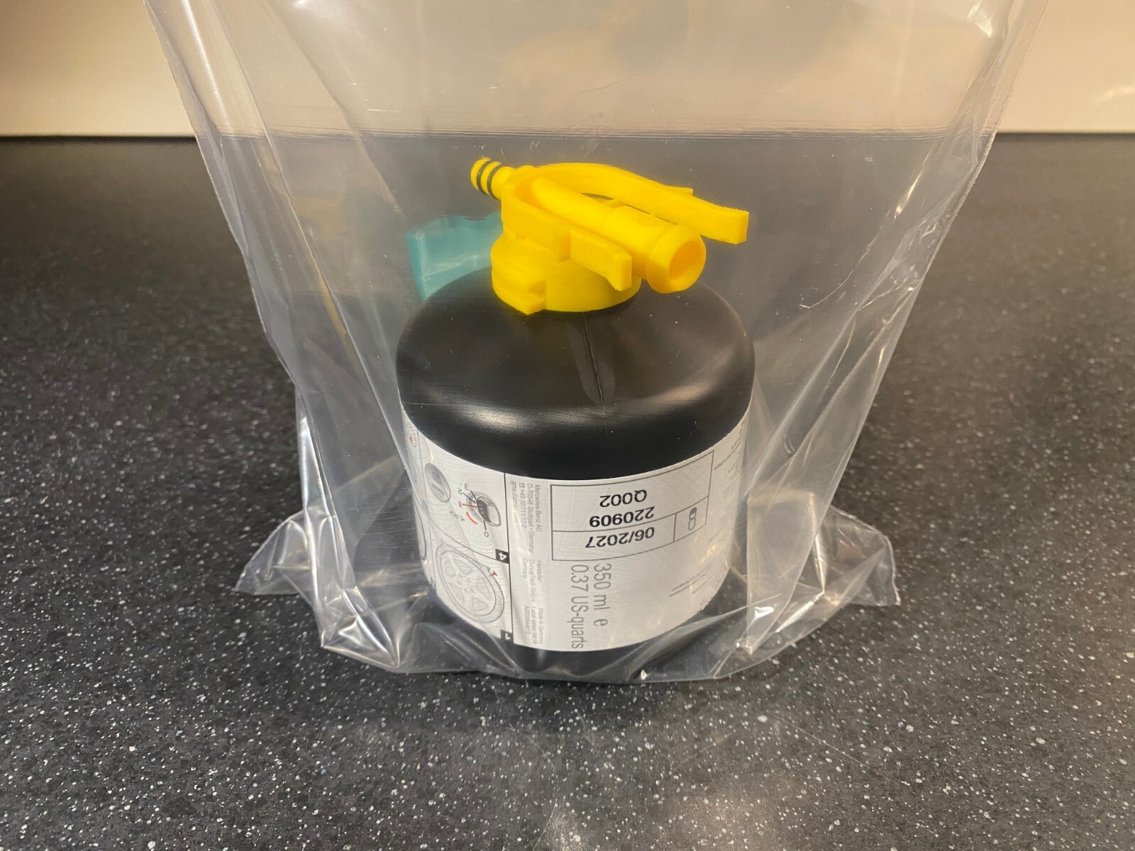 MERCEDES BENZ Tyre Sealant 450ml Factory Tirefit Puncture - A0005832512 ...