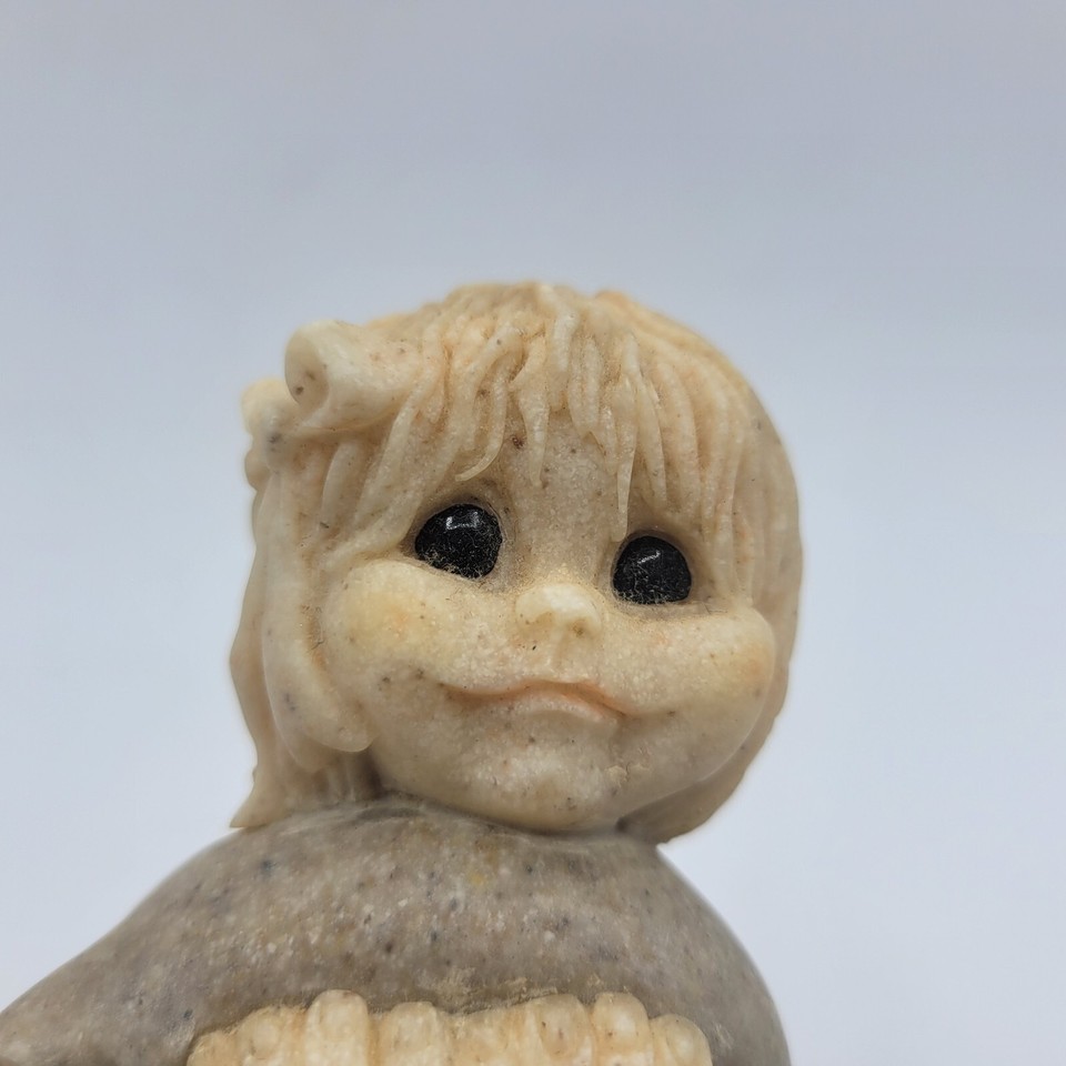 Quarry Kids Second Nature Design Cathy and Chelsea Handful Of Love 4 ...