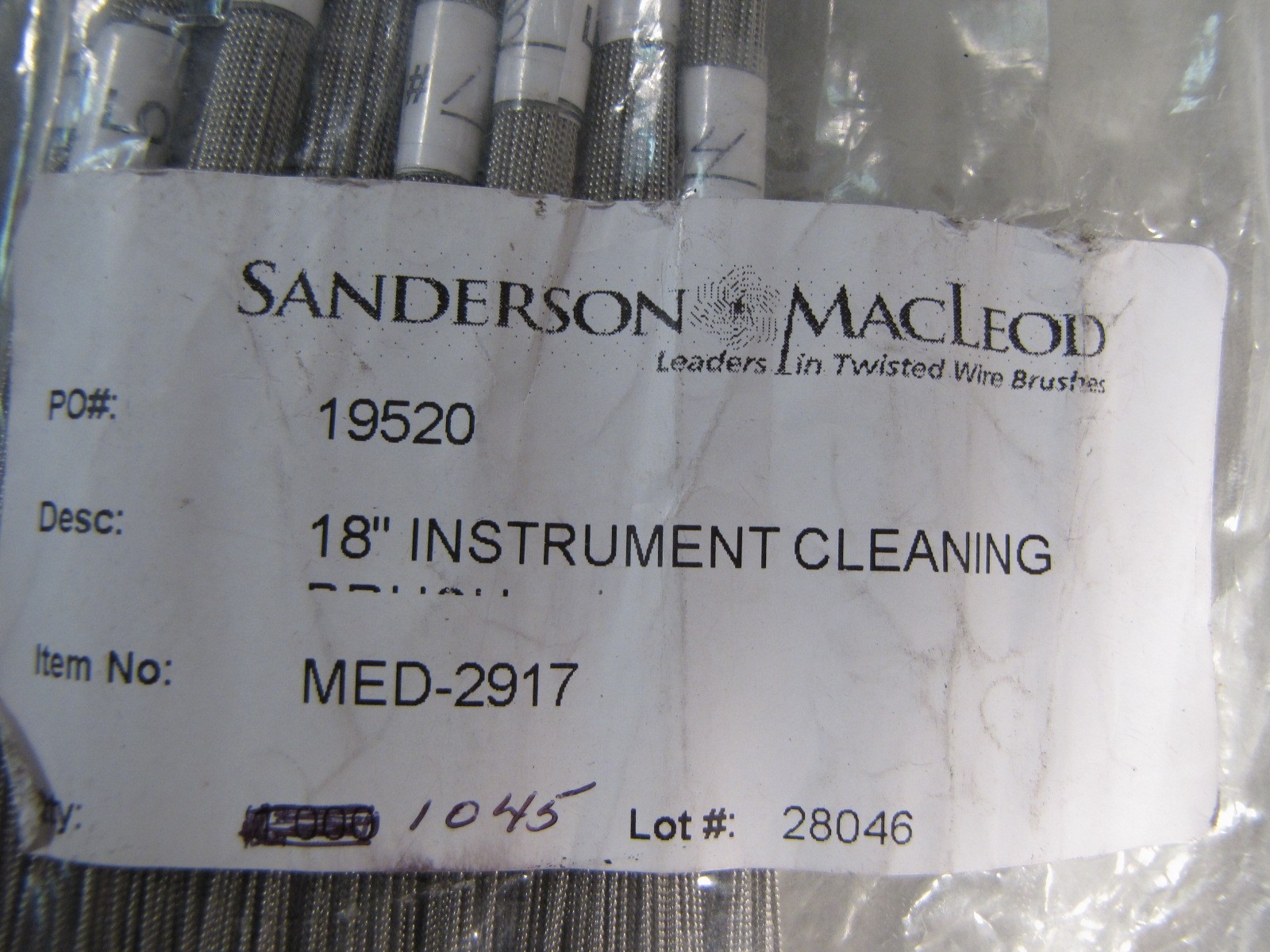 1,045 pieces Sanderson Macleod 18" Instrument Cleaning Brush MED-2917 ...