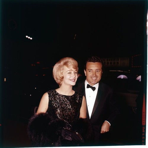 Lot (2) 1960s JOAN STALEY, VIC DAMONE & JOANNE WOODWARD Orig Photo ...