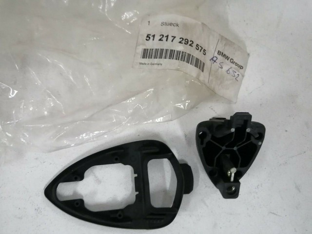 Original BMW 6' F13,7' F01 (2010-2018) Cover for grip, lower left ...