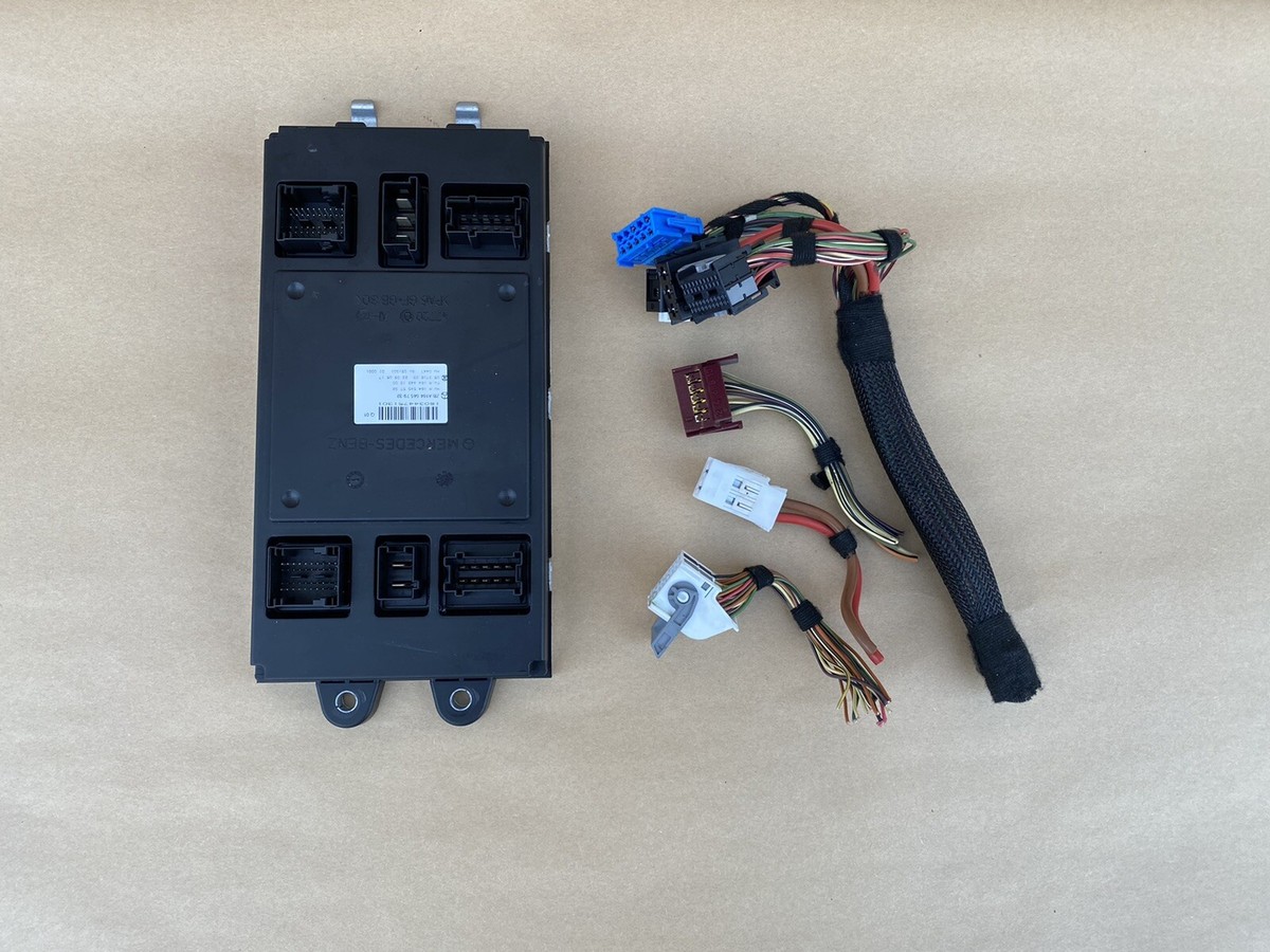 06-10 Mercedes W164 W251 R ML GL Front SAM Signal 06-10 Mercedes W164 W251 R ML GL Front SAM Signal