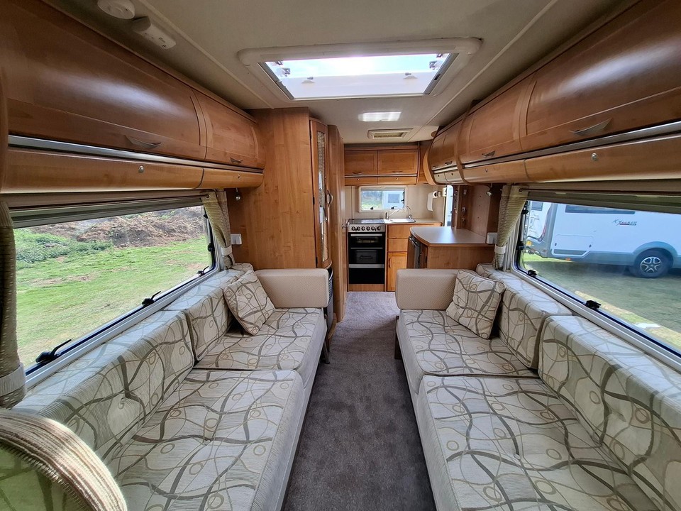 Auto-Trail Tracker SE EKS | eBay UK