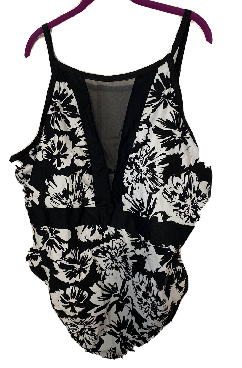 Womens 1 piece Swimsuit New Time & Tru Plus 3X 24W-26W Black & White w ...