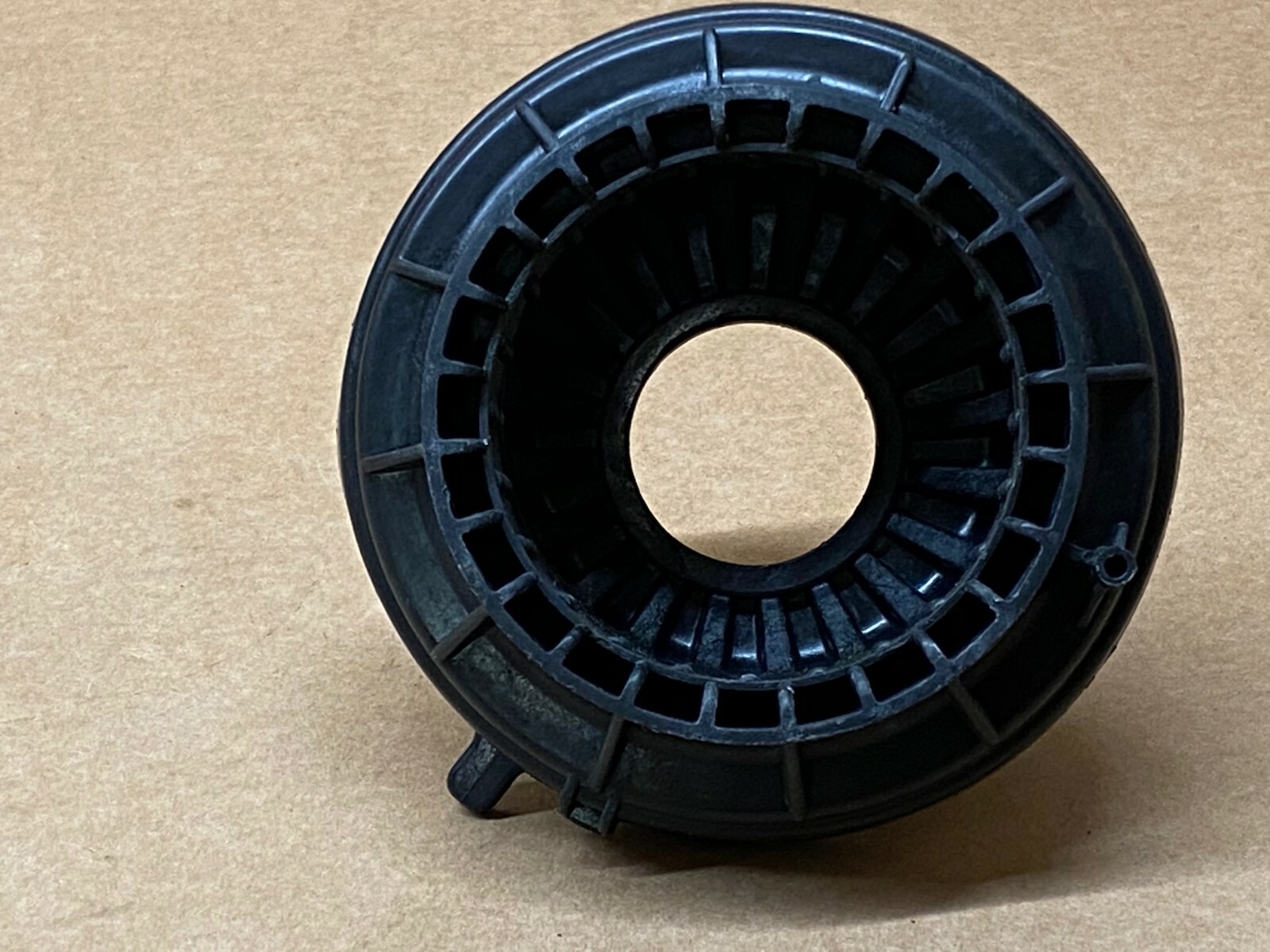 FRONT SUSPENSION STRUT TOP MOUNT BEARING FOR LAND ROVER FREELANDER 2 ...