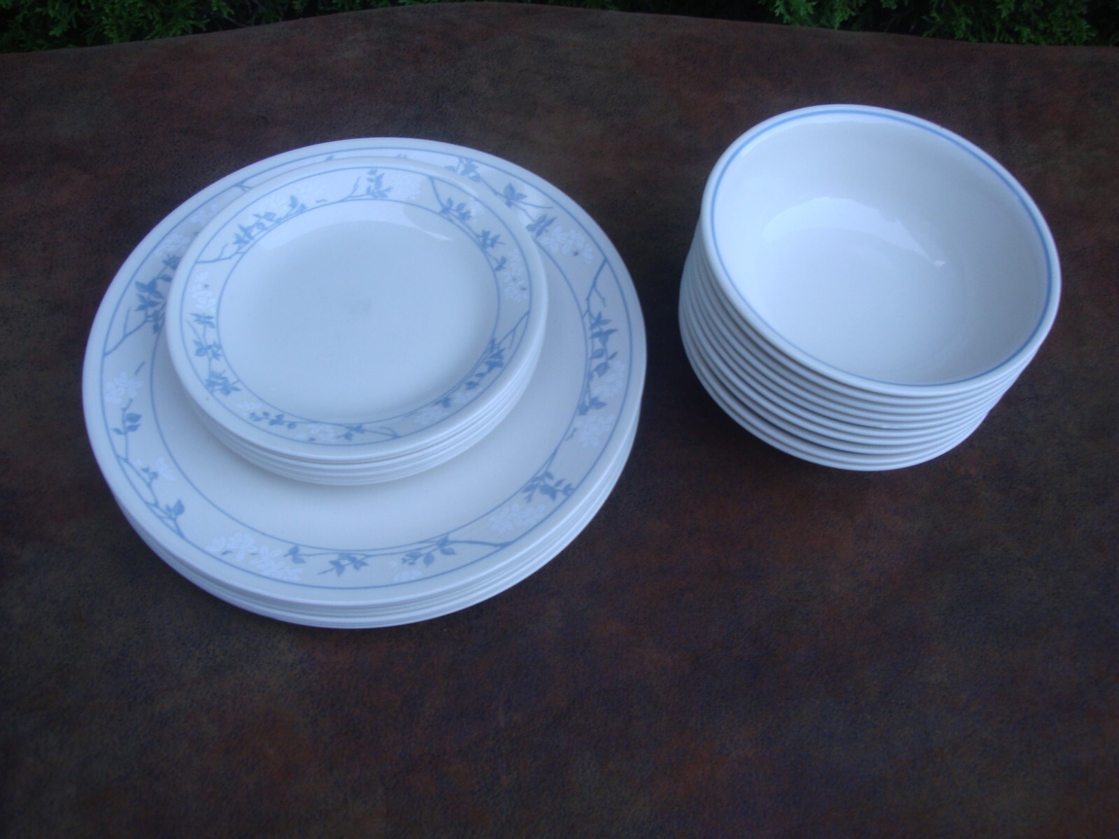 Set of (26) Corelle First of Spring Pattern Plates & Bowls | eBay