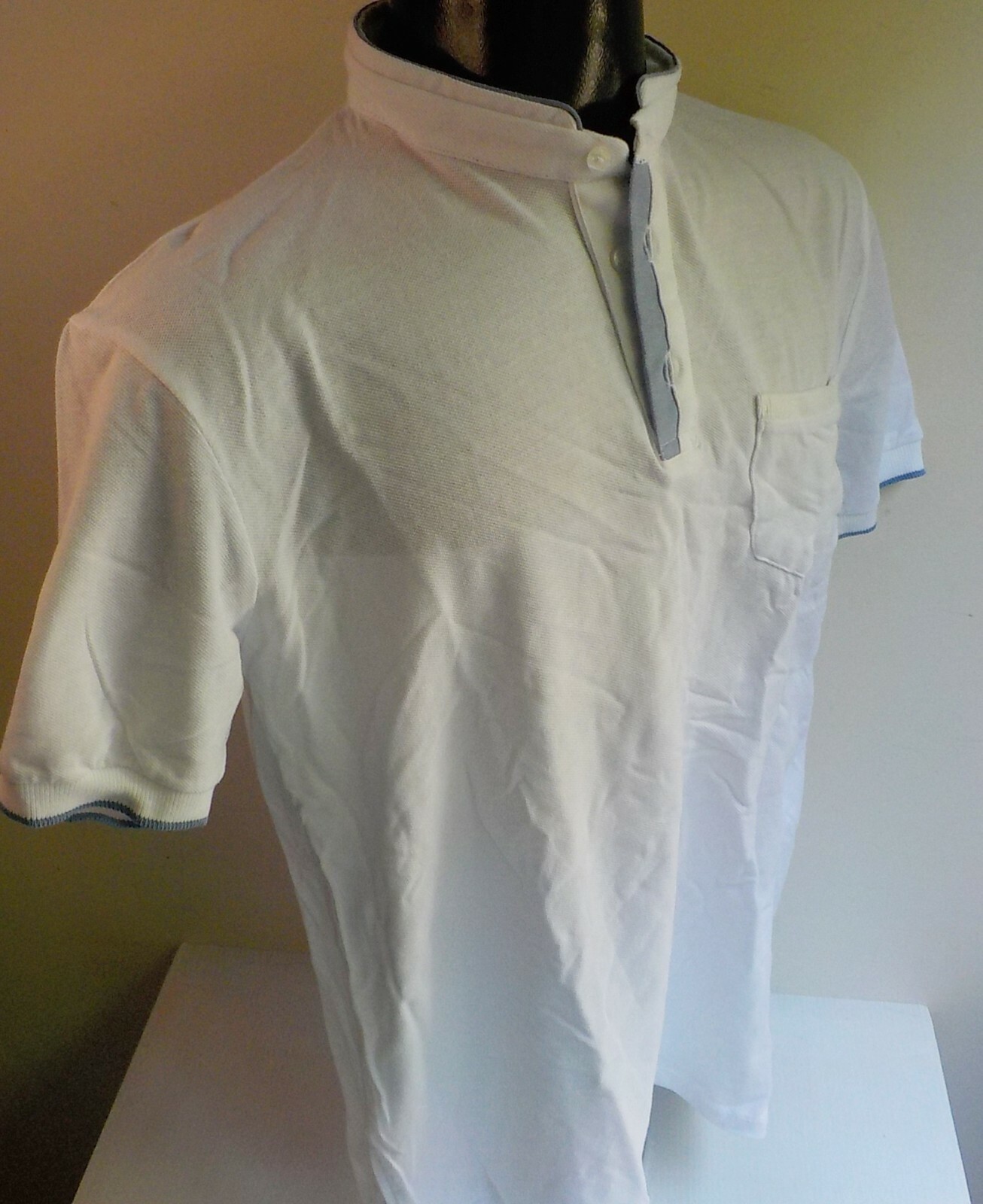 ZARA MAN SS Banded Collar 3 Button Polo Style Shirt White w/Blue SZ ...
