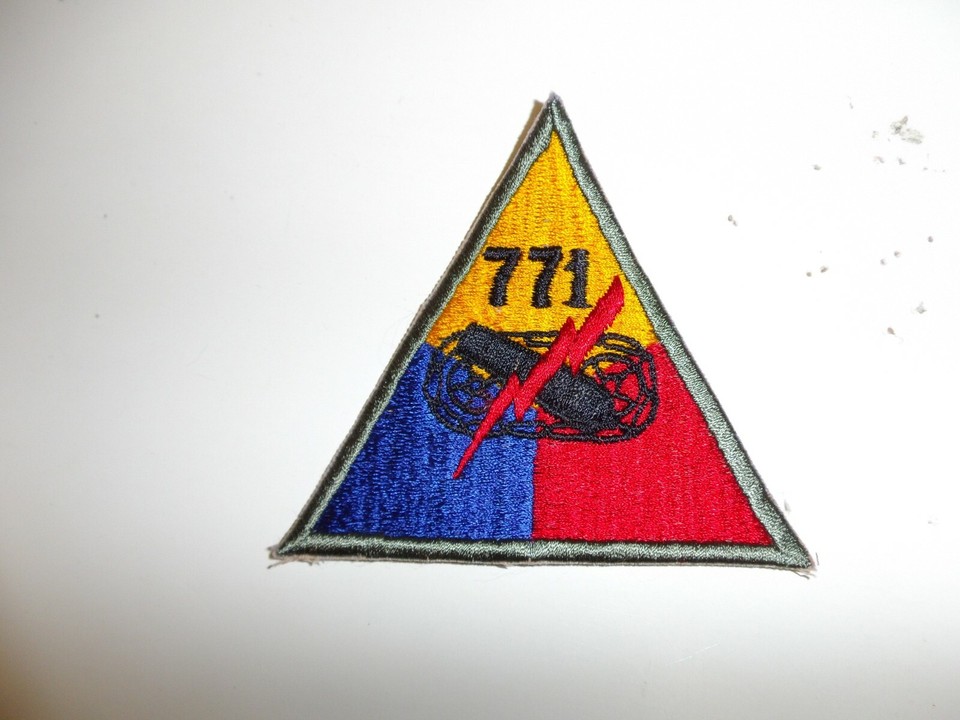 e4665 WW2 US Army Armored 771 Tank Battalion patch Triangle Division ...