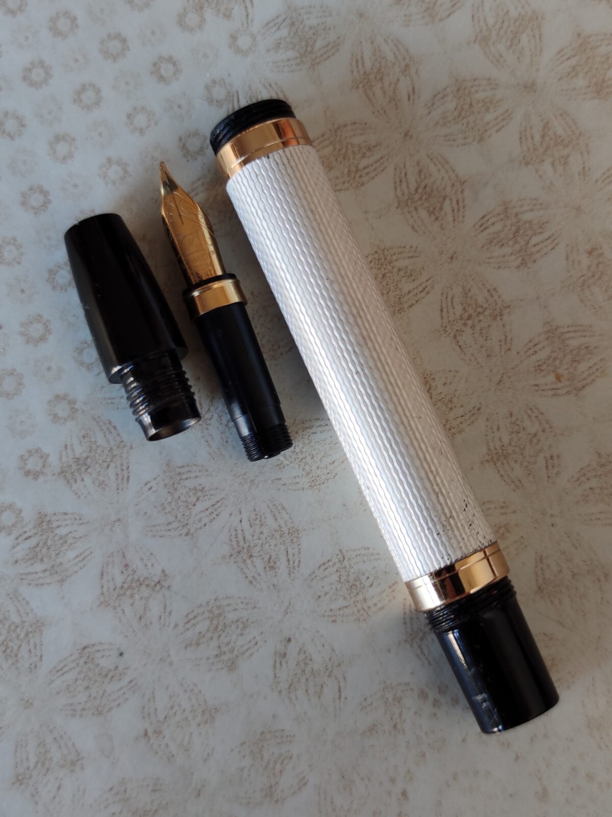 🔴Luxuriously made fountain pen SCHMIDT w/gold plated M nib - No cap🔴 | eBay