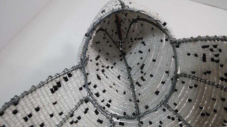 Rooster Basket Hand Beaded Wire Art Folk Art Decor Farmhouse Kitchen ...