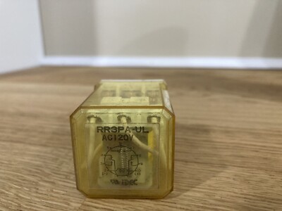 Relays - 11 Pin Relay