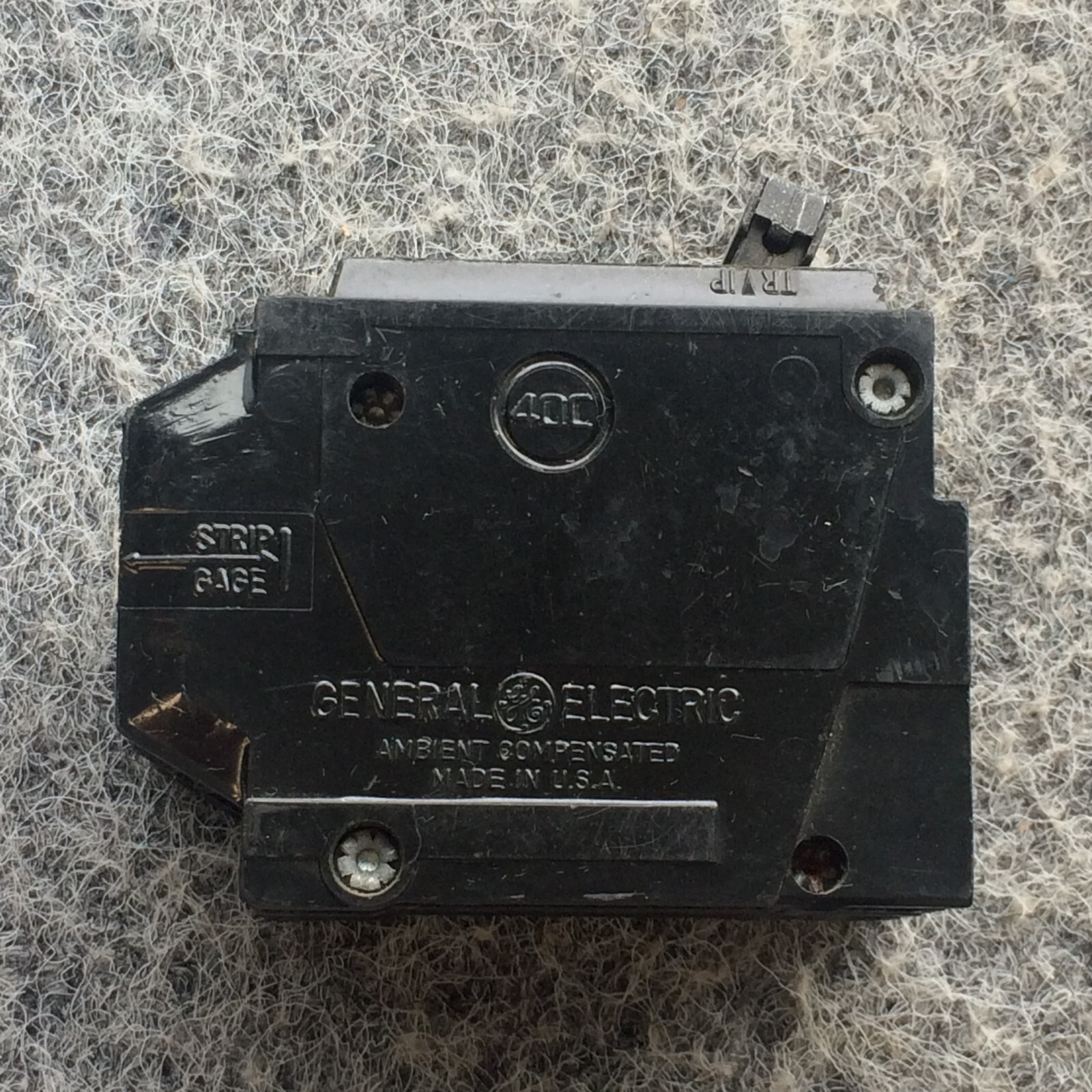 GE TQL2130 2 Pole 30Amp 120/240V Plug In Type TQL Q-Line Older Style ...