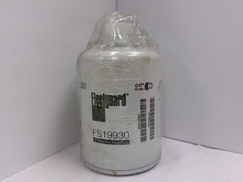 (1) NEW Fleetguard FS19930 Fuel/Water Separator | eBay