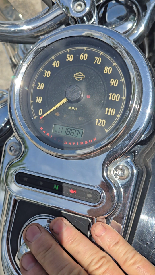 2014 Harley Dyna Switchback Driver Side Right Floorboard Brake Pedal ...