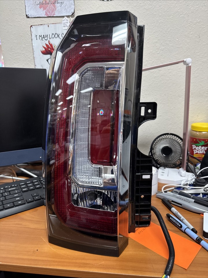 Left Driver Side Tail Light For 2015-2020 GMC Yukon Replaces GM2800268 ...