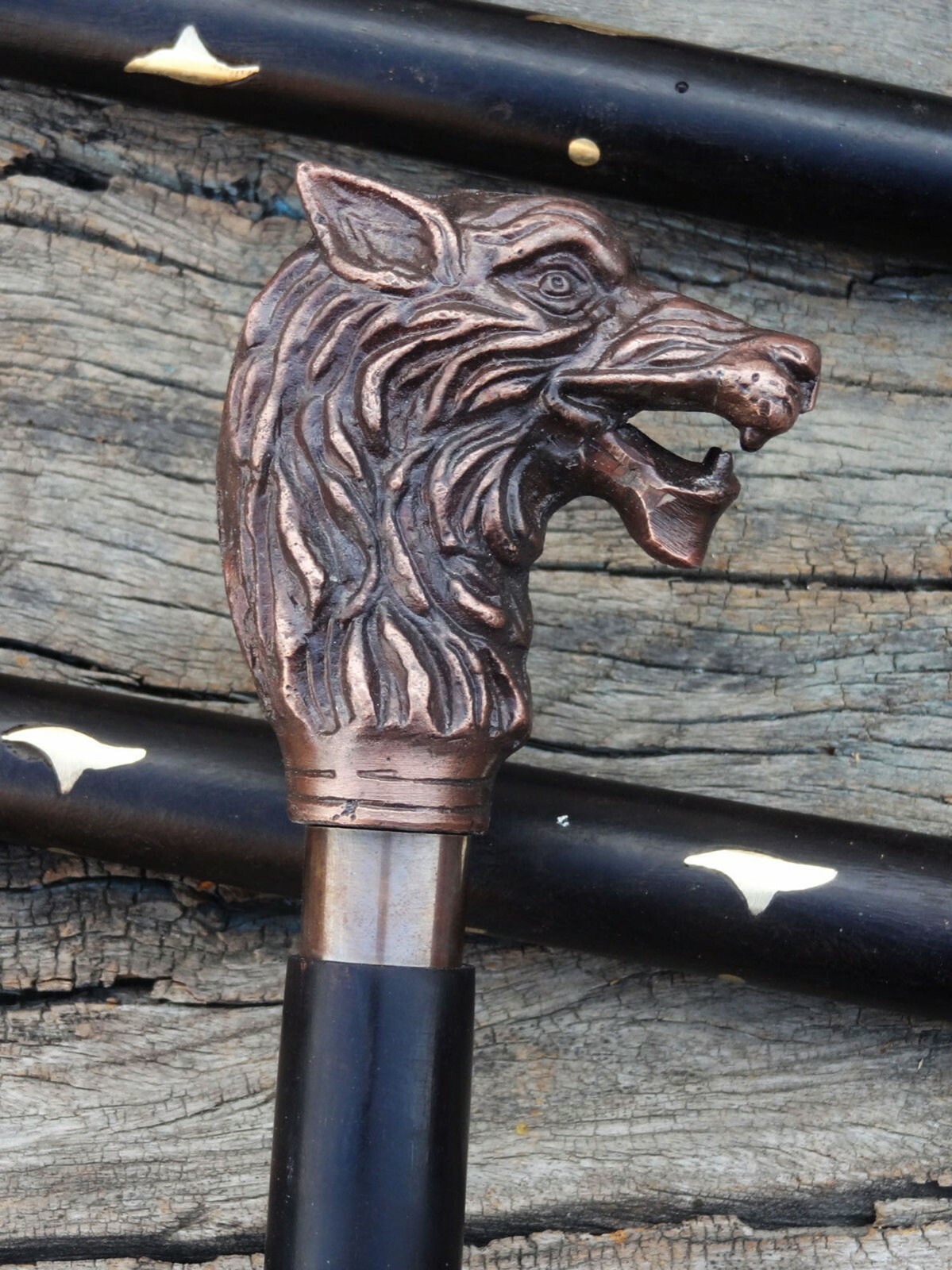 Antique Wolf Head Handle Wooden Long Comfort complete… - Gem