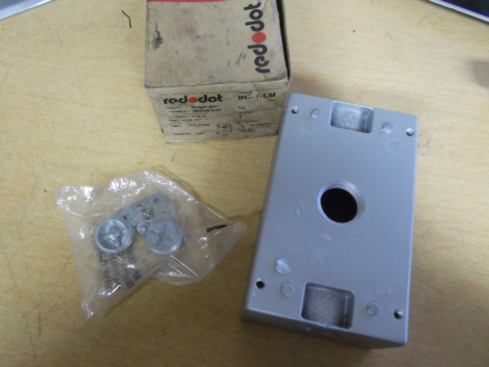 NEW Red Dot 1H3-1-LM Weatherproof 1/2" Box *FREE SHIPPING* | eBay