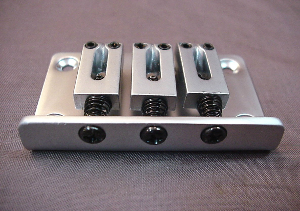 3 STRING BRIDGE FOR CIGAR BOX GUITAR ELEC BALALAIKA ETC - SATIN CHROME ...