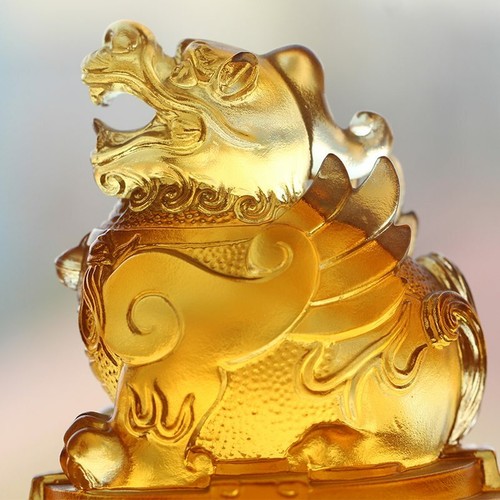 Liu Li Crystal Glass Pi Xiu Seal Statue Feng Shui Ornament Mascot Gift ...