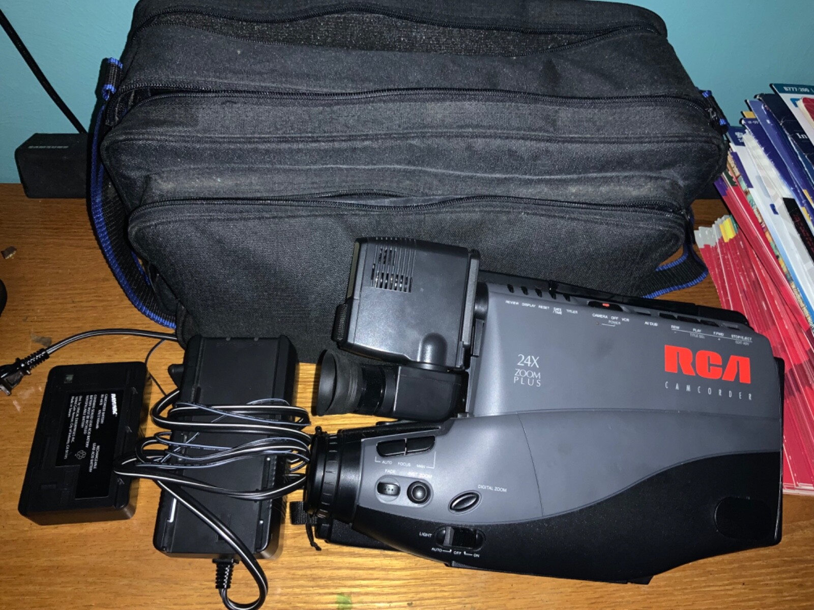 RCA Camcorder Model CC547 With Case, Battery, Charging Cord | eBay