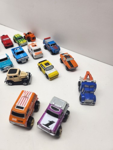 Micro Machines Gasoline Can Storage and Play Set 1988 Galoob with 18 ...