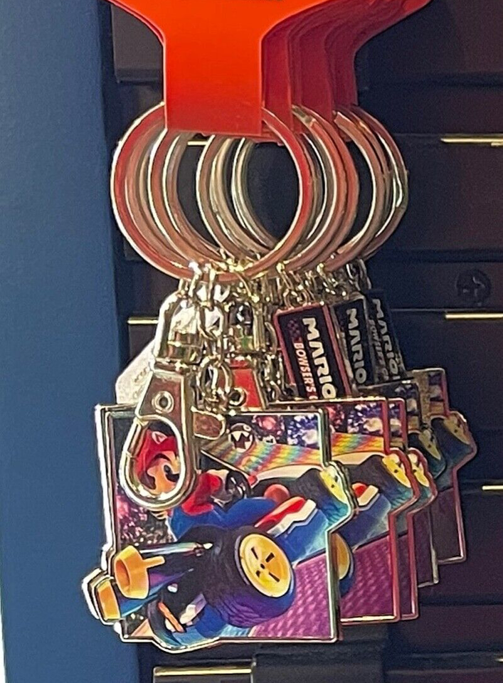 Universal Studios Hollywood Super Nintendo World Mario Keychain Mario ...