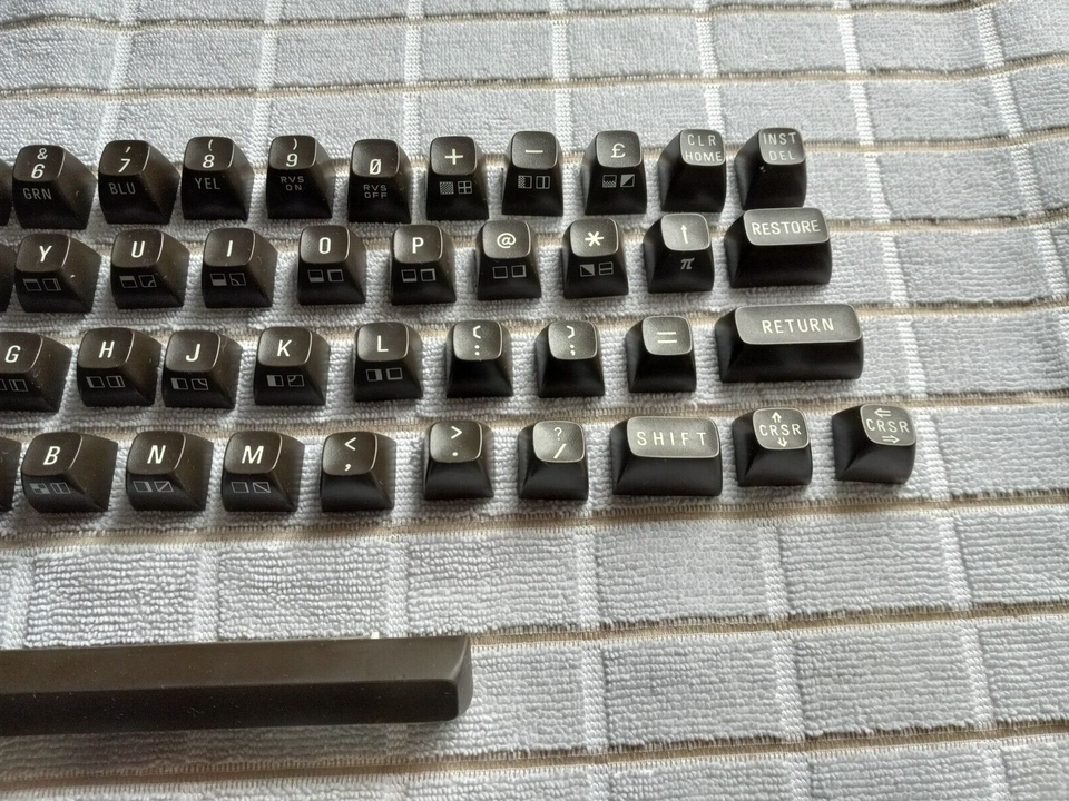 Commodore 64 - Vic 20 a full set of keys | eBay