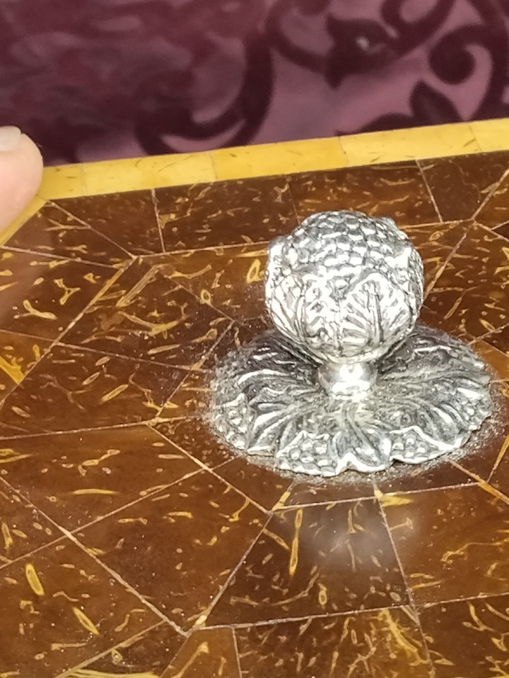 Maitland Smith Hand Made Decorative Box Tessellated Floral Finial Pull ...