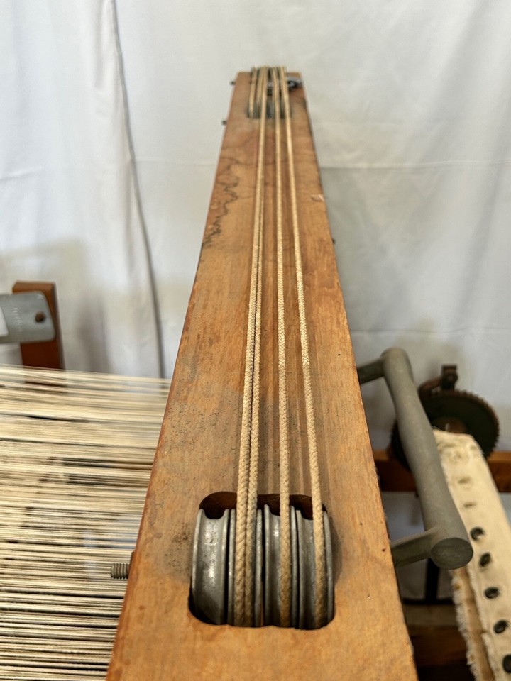 Newcomb Studio Art Rug Loom T0557 | eBay