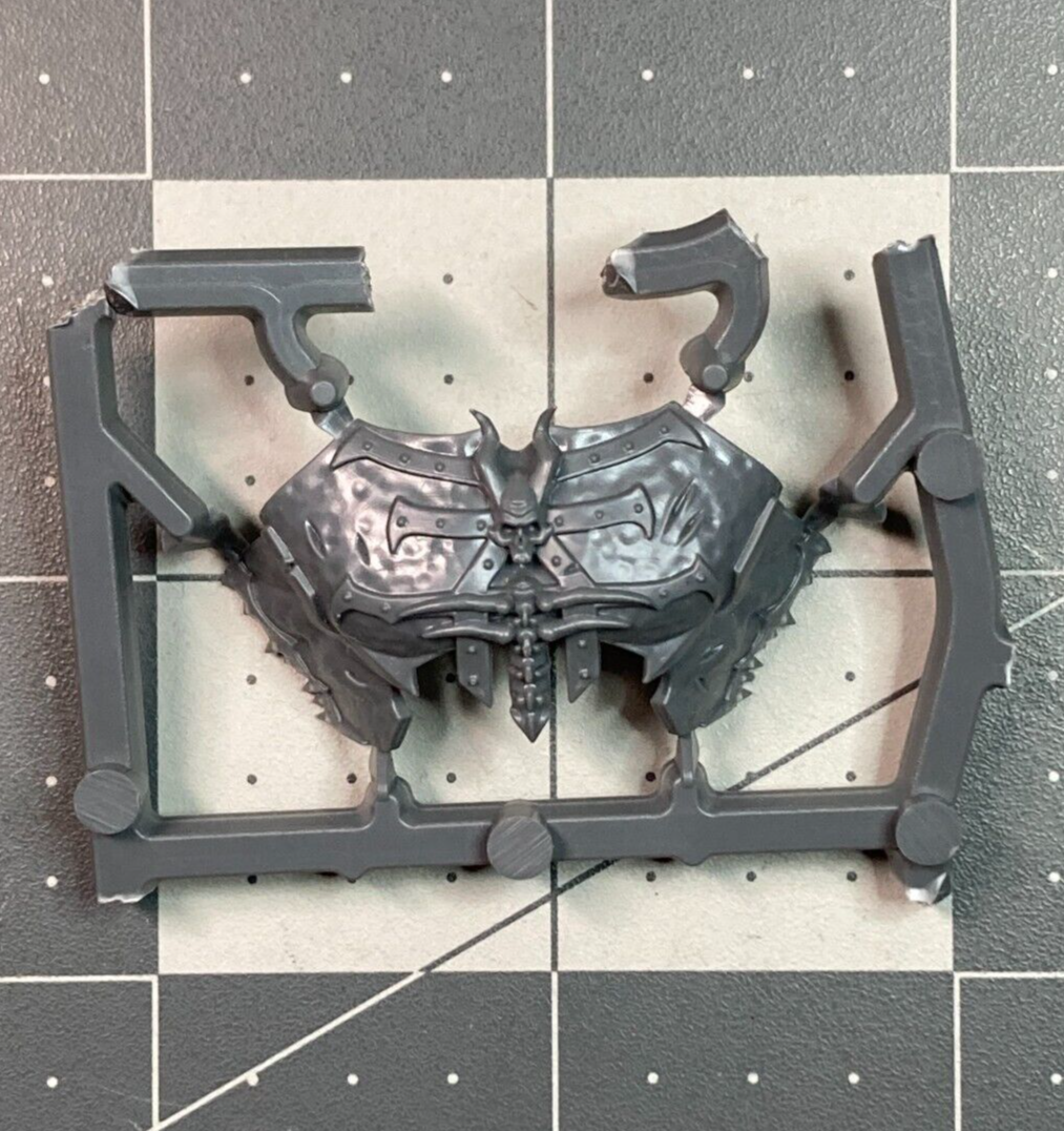 Warhammer BLOODTHIRSTER OF KHORNE CHEST PLATE Chaos Old World Daemons ...
