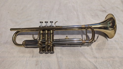 Jupiter 700 Series Bb Trumpet - GREAT CONDITION WITH HARDSHELL CASE ...