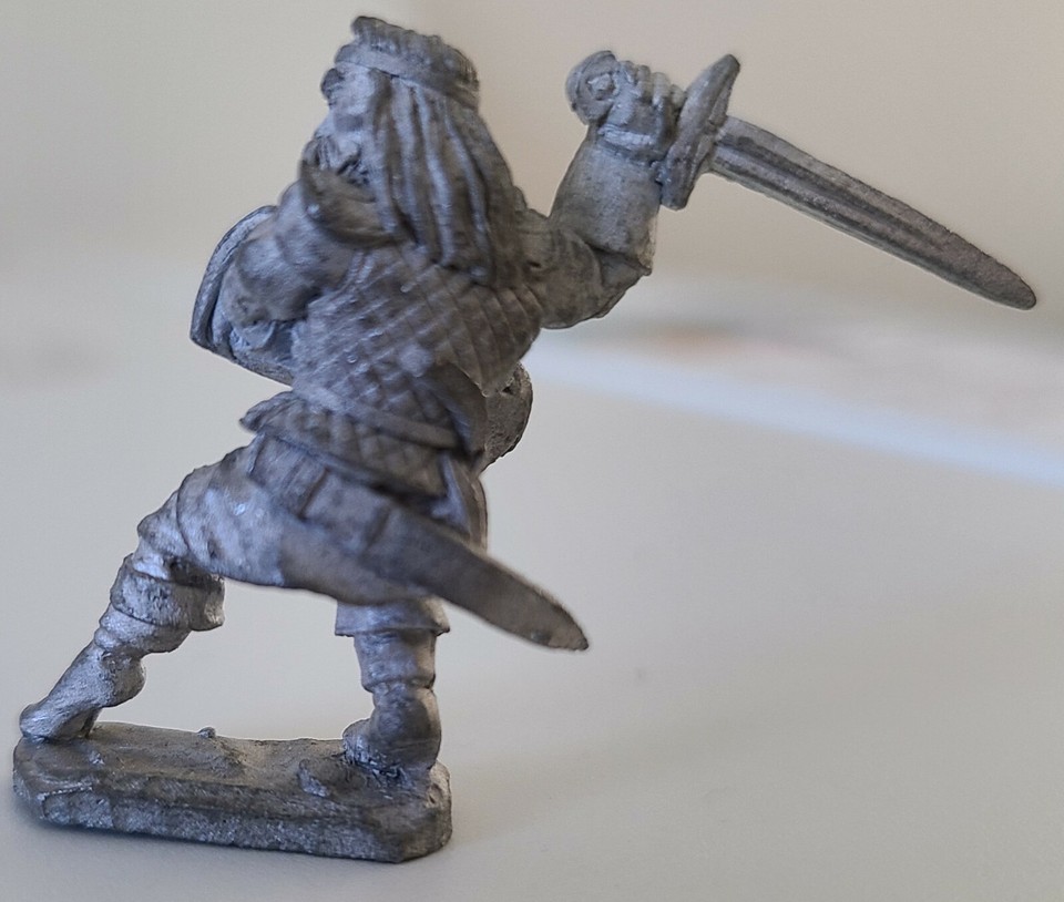 RAFM Barbarian Warriors 3826 NORSE WAR WOLF MASTER 25mm Dungeons ...