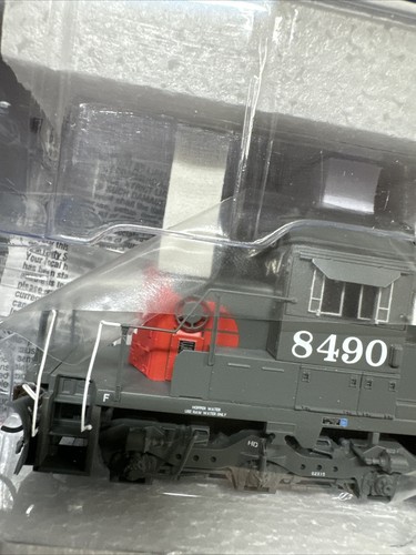 Athearn RTR SD40T-2 Southern Pacific SP 8490 DCC + Sound Ready HO ...