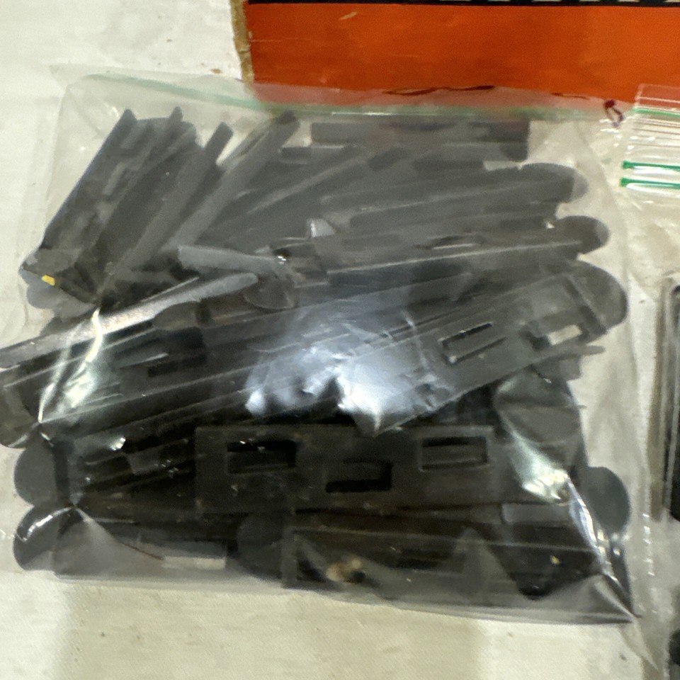Antique Vtg Lionel Train O Gauge Track Clips 100 Dealer Original Box ...